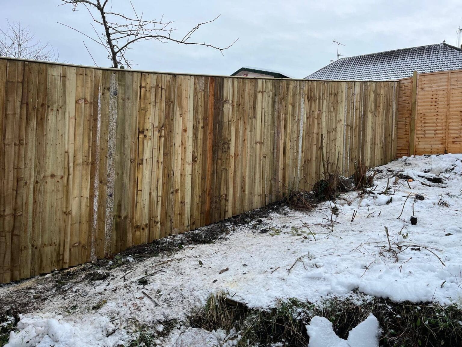 The Pros and Cons of Different Fence Foundations: Posts vs. Panels ...